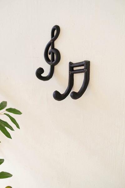 set of 2 cast iron musical notes hooks