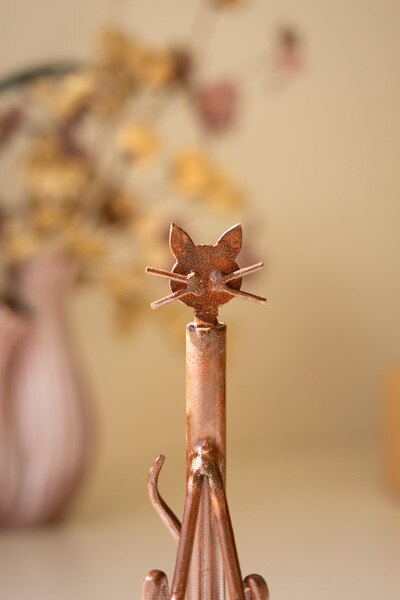 hand-forged iron cat