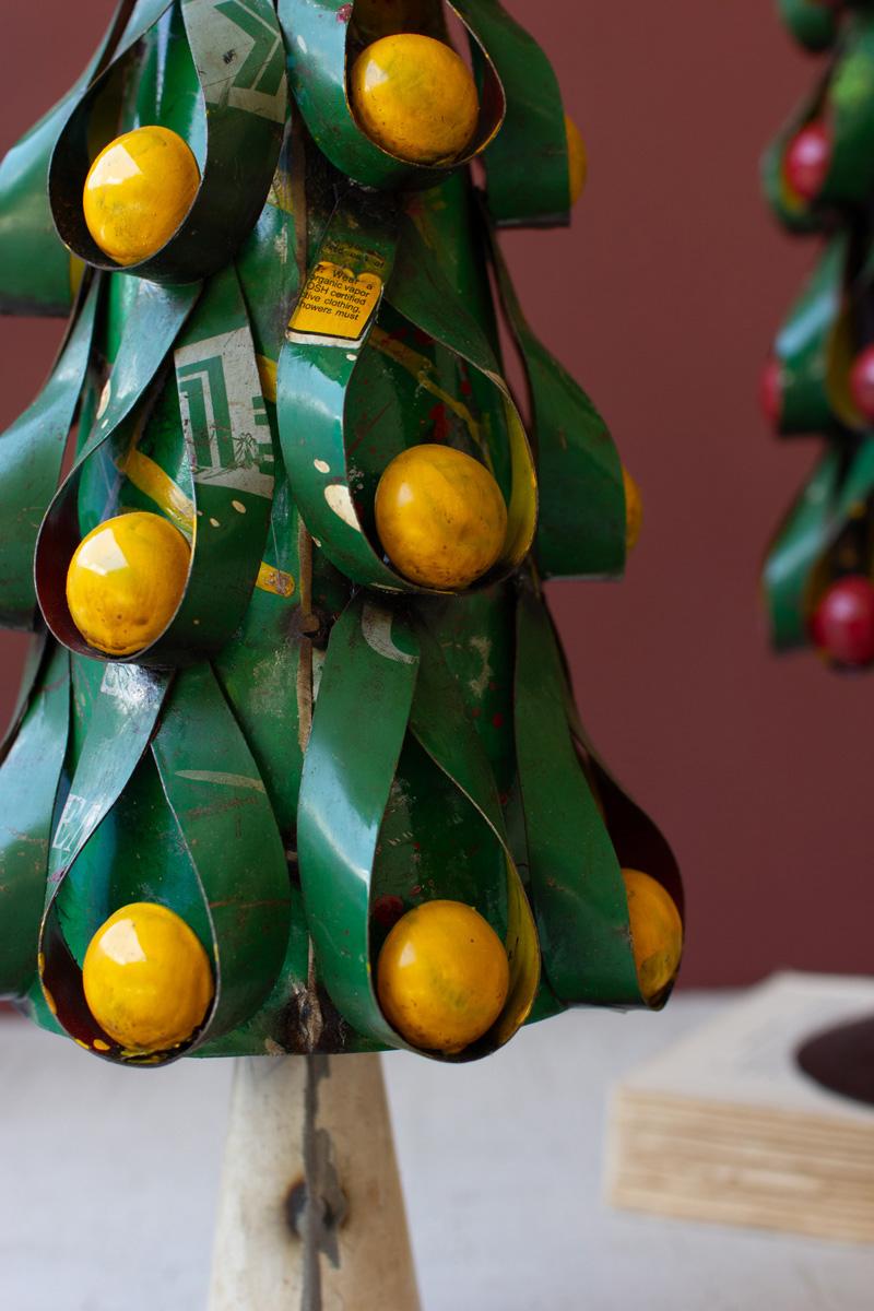 set of 2 recycled metal christmas trees with apples & lemons